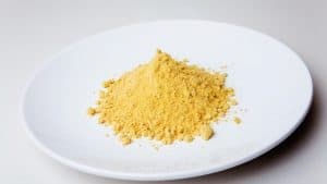 What Is Mustard Powder? (Types, Uses + Substitutes)