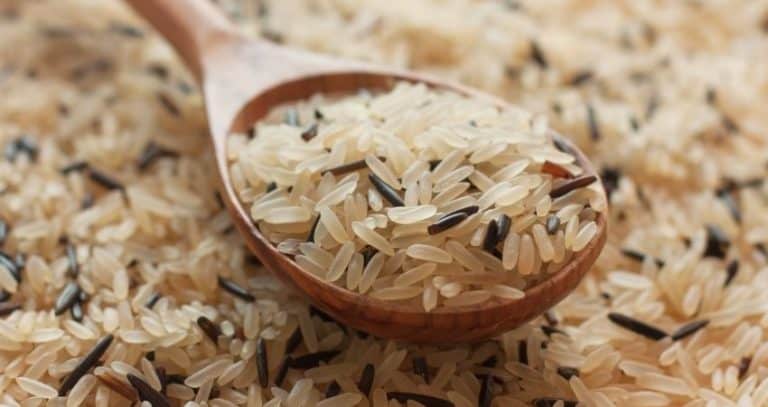 What Does Wild Rice Taste Like? (Flavor, Texture + Other FAQs)